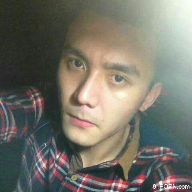 小骚货发骚 一天约N个附近人网友 - 91自拍论坛|91论坛|91PORNY|九色